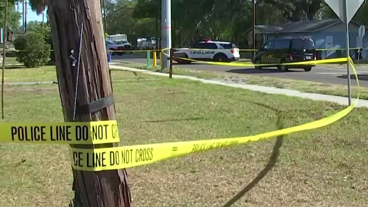 Policía de Tampa investiga homicidio en la calle 34 – Telemundo Tampa (49)