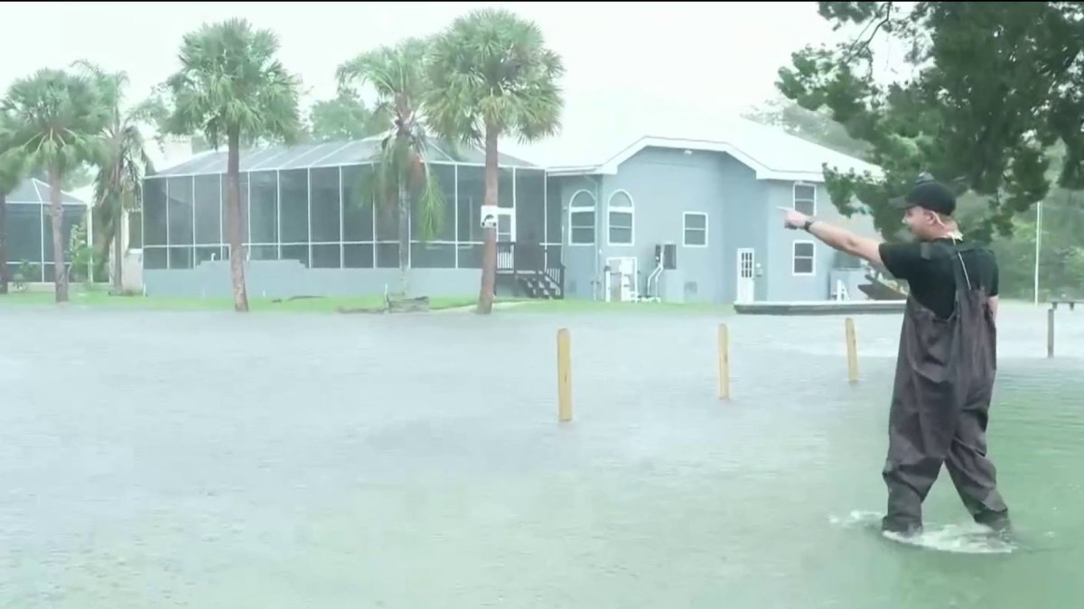 Video Huracán Idalia Causa Inundaciones En Florida Telemundo Tampa 49