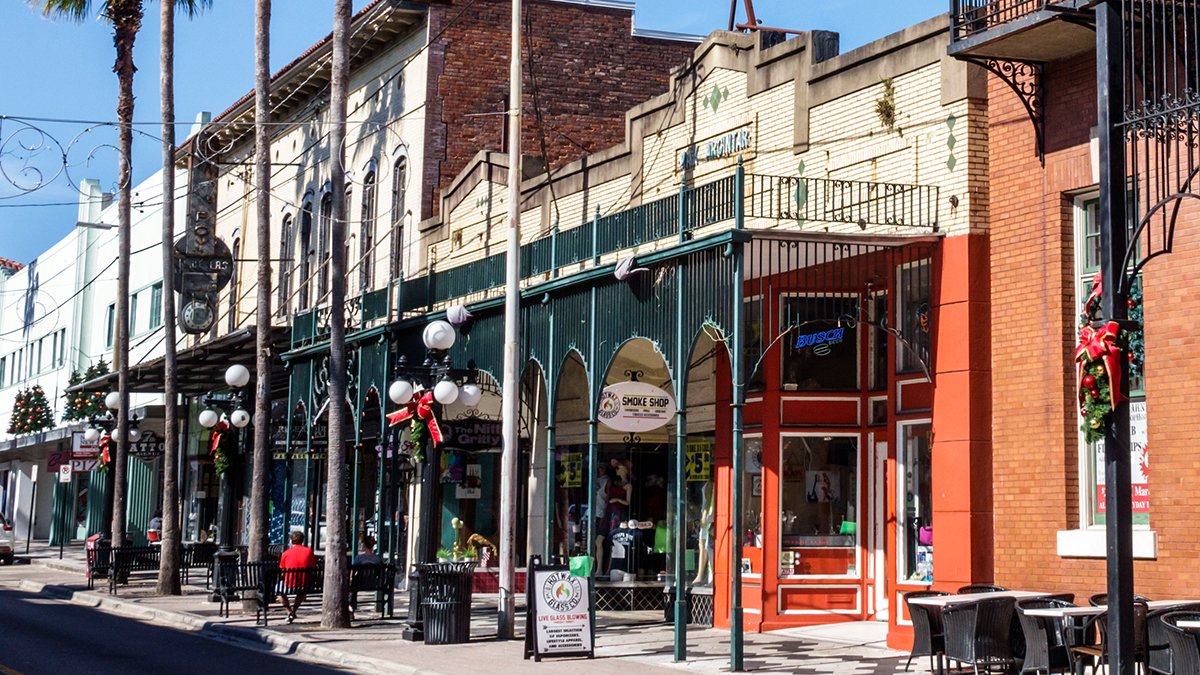 Ybor City, el corazón cultural de Tampa, destacado entre los 50 Mejores ...